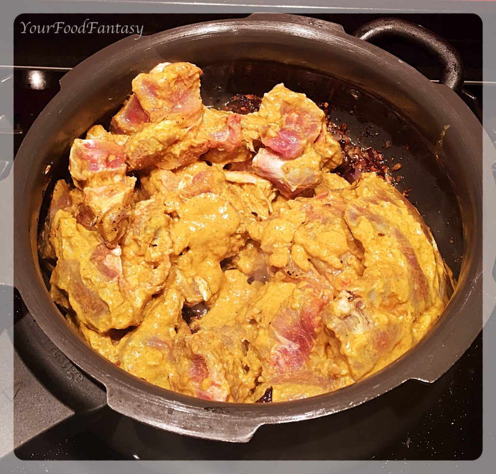 Achari Gosht Recipe / Achari Mutton - Your Food Fantasy